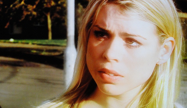 MUSINGS OF A SCI-FI FANATIC: Doctor Who Series 1 Ep1: Rose