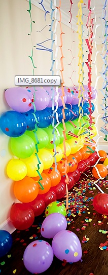 Balloon Wall - Balloon Themed Birthday Party | Munchkins and Mayhem