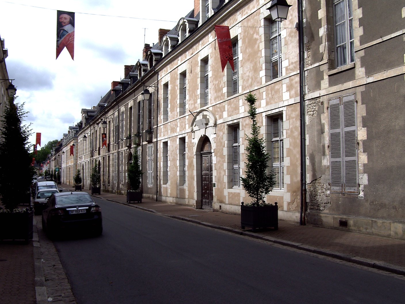 La France - nous t'aimons: The Cardinal and his city: Richelieu