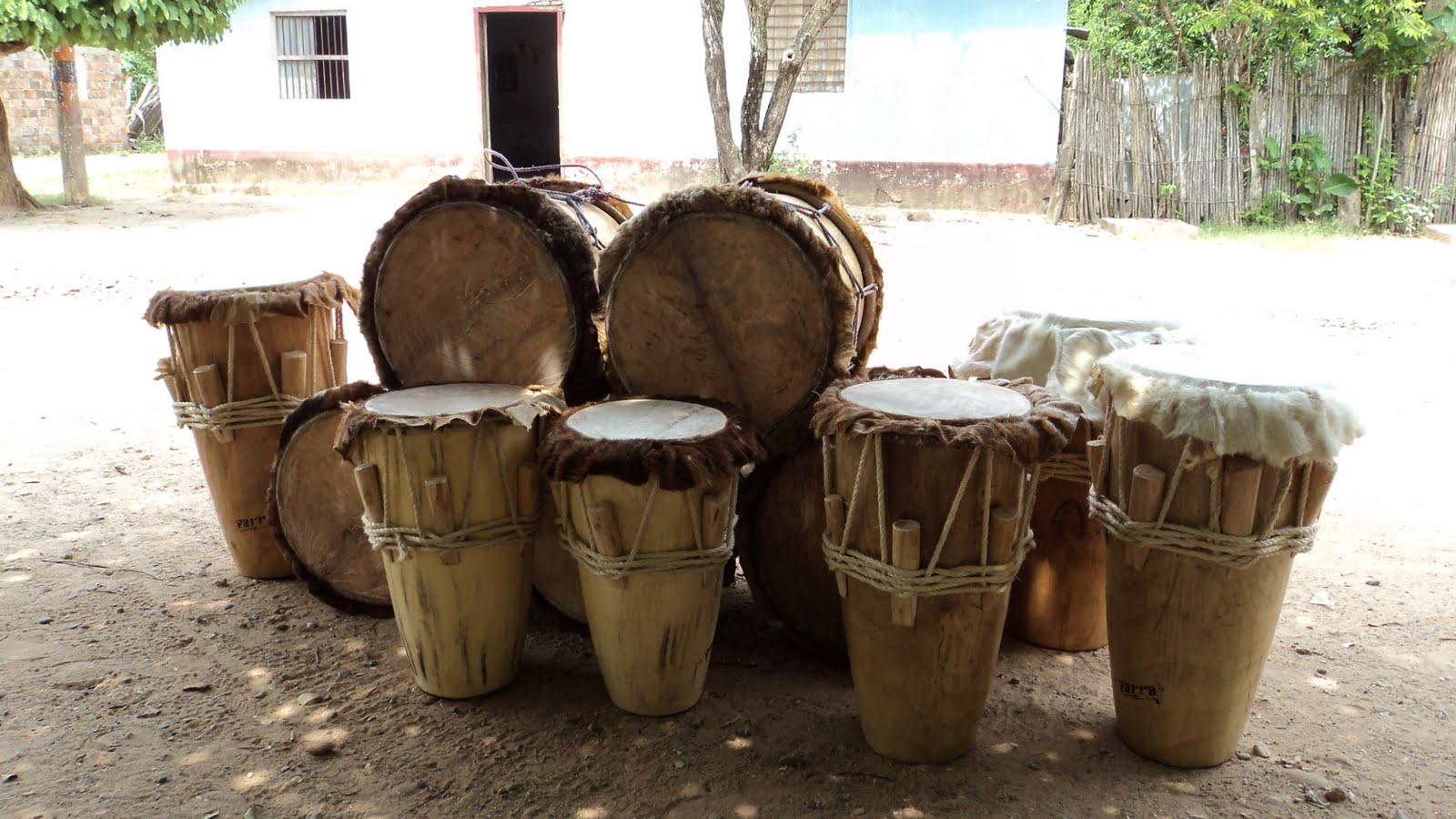 Blog de Prueba: Tamboras