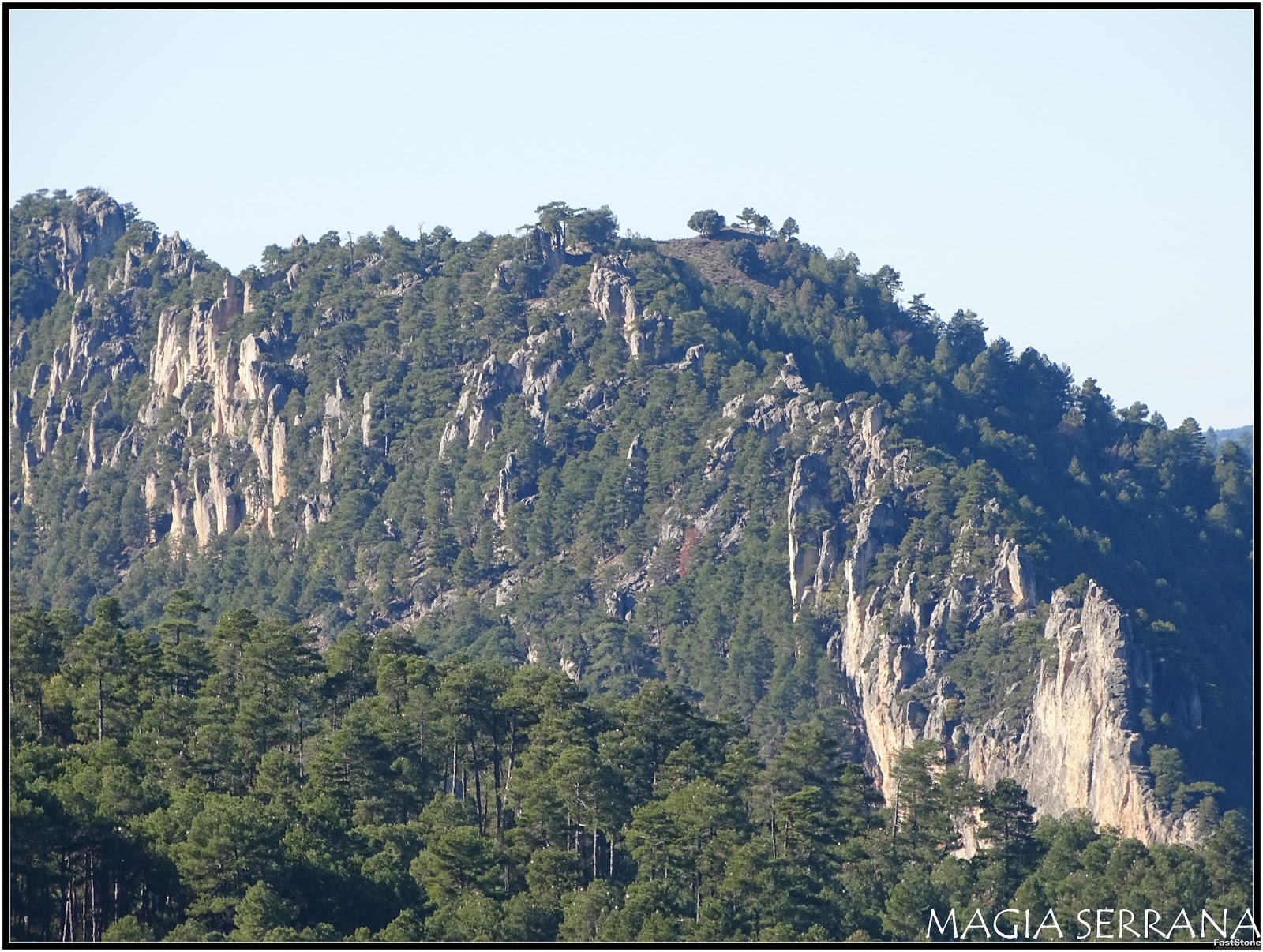LA CRESTA ROCOSA DE DOS (O TRES) HERMANAS