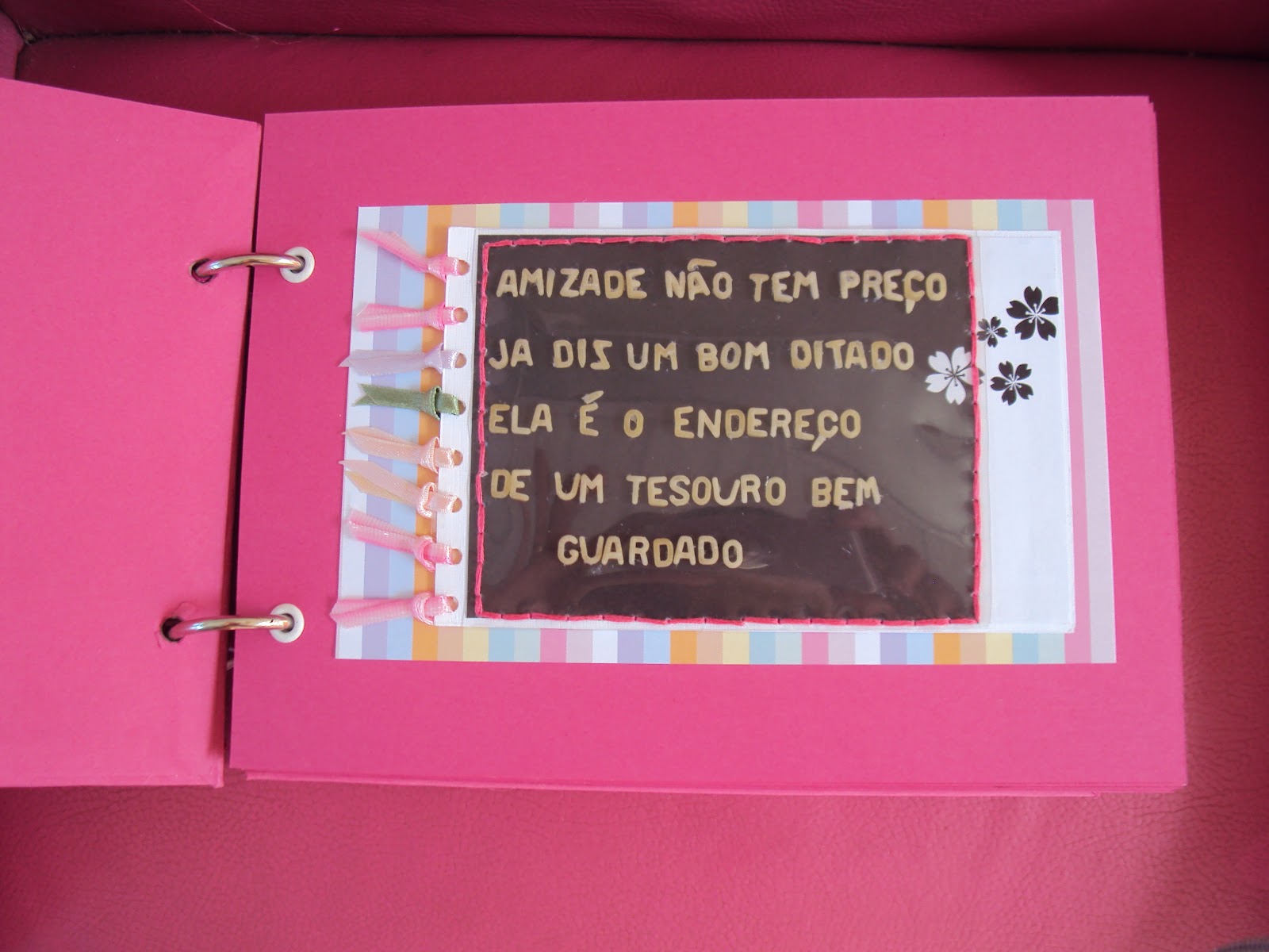 Artes Manuais por Roberta Galiziani: SCRAPBOOK
