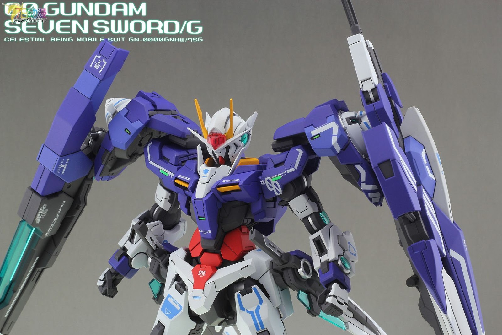 Gundam Family: 1/100 00 Raiser Ver. Full Armor Custom Build