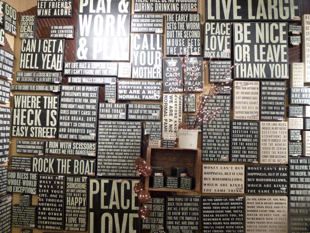 Forget Me Not Dreams: More Atlanta Gift Market Displays