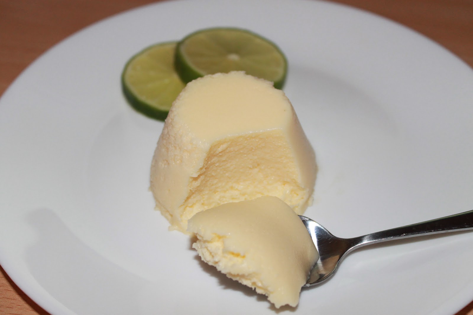 Kaidi kokkab: Baieri kreem (bavarois) laimiga