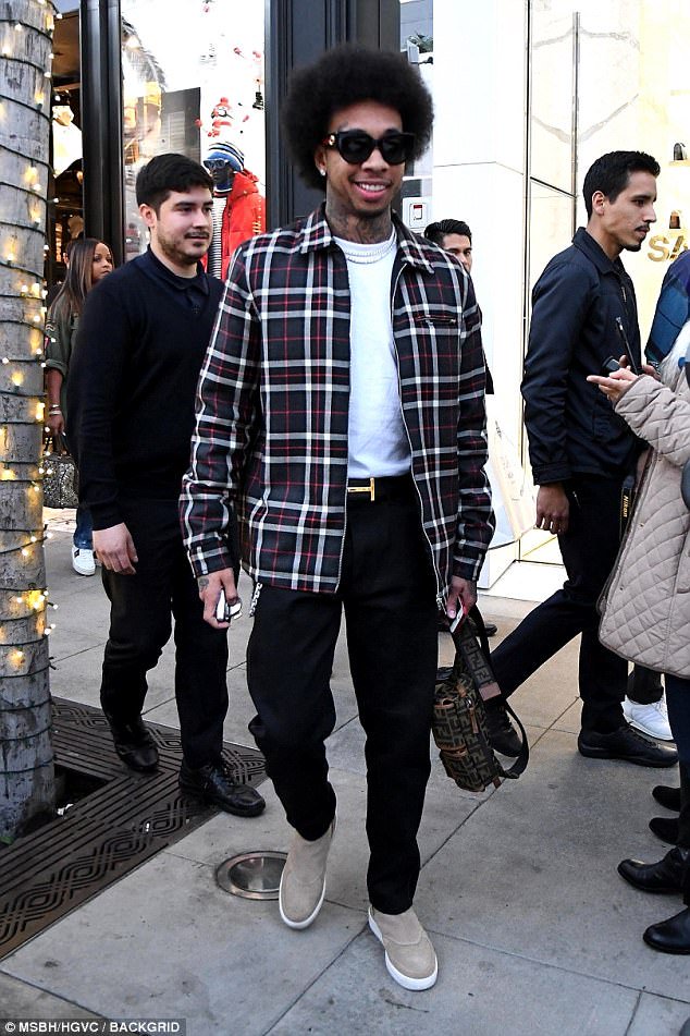 Rapper Tyga Unveils His New Afro Look In Beverly Hills - FOW 24 NEWS