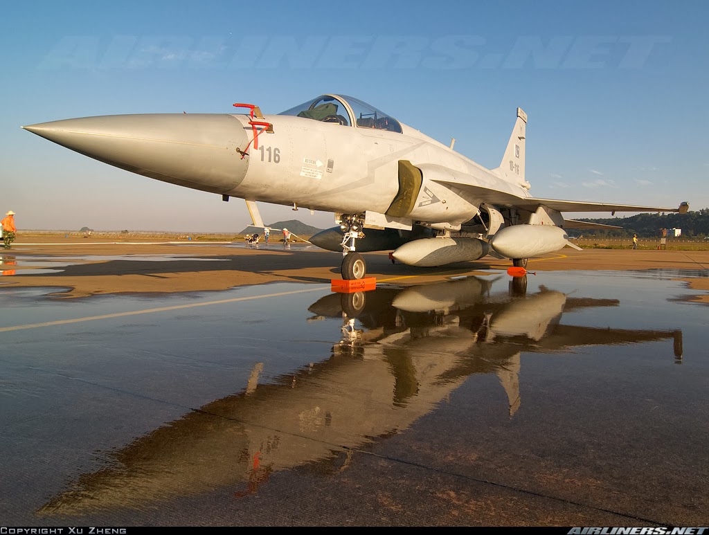 Pakistan Air Force: JF-17 WALLPAPERS