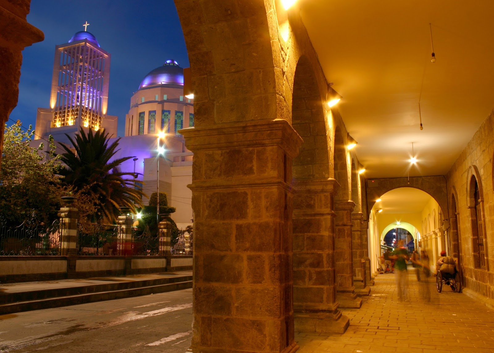 CISEPP: DOS POSTALES DE AMBATO