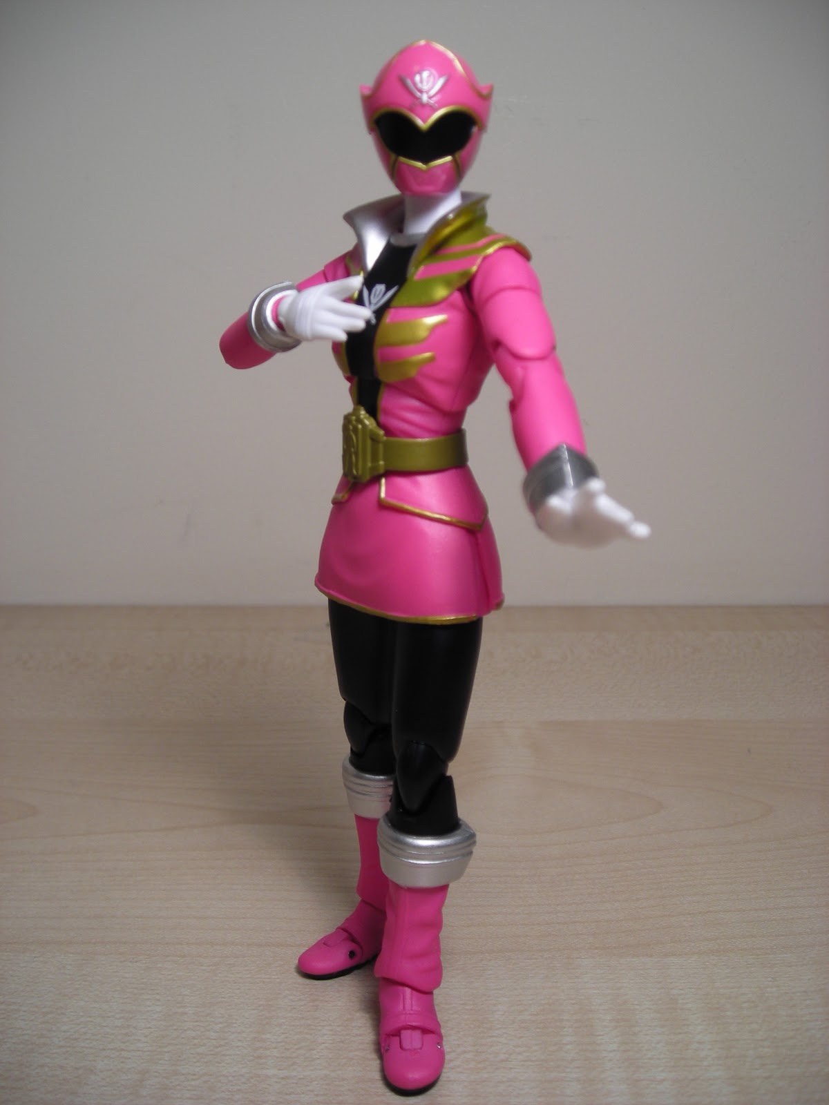 Gokai Pink Suit Actor