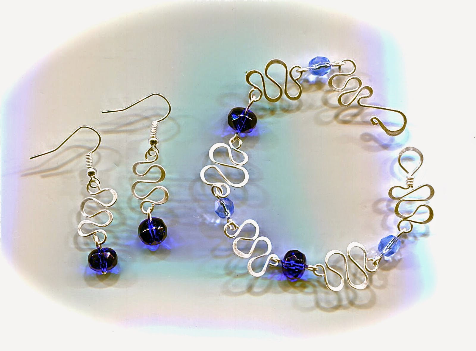 WireWorkers Guild: August 2014