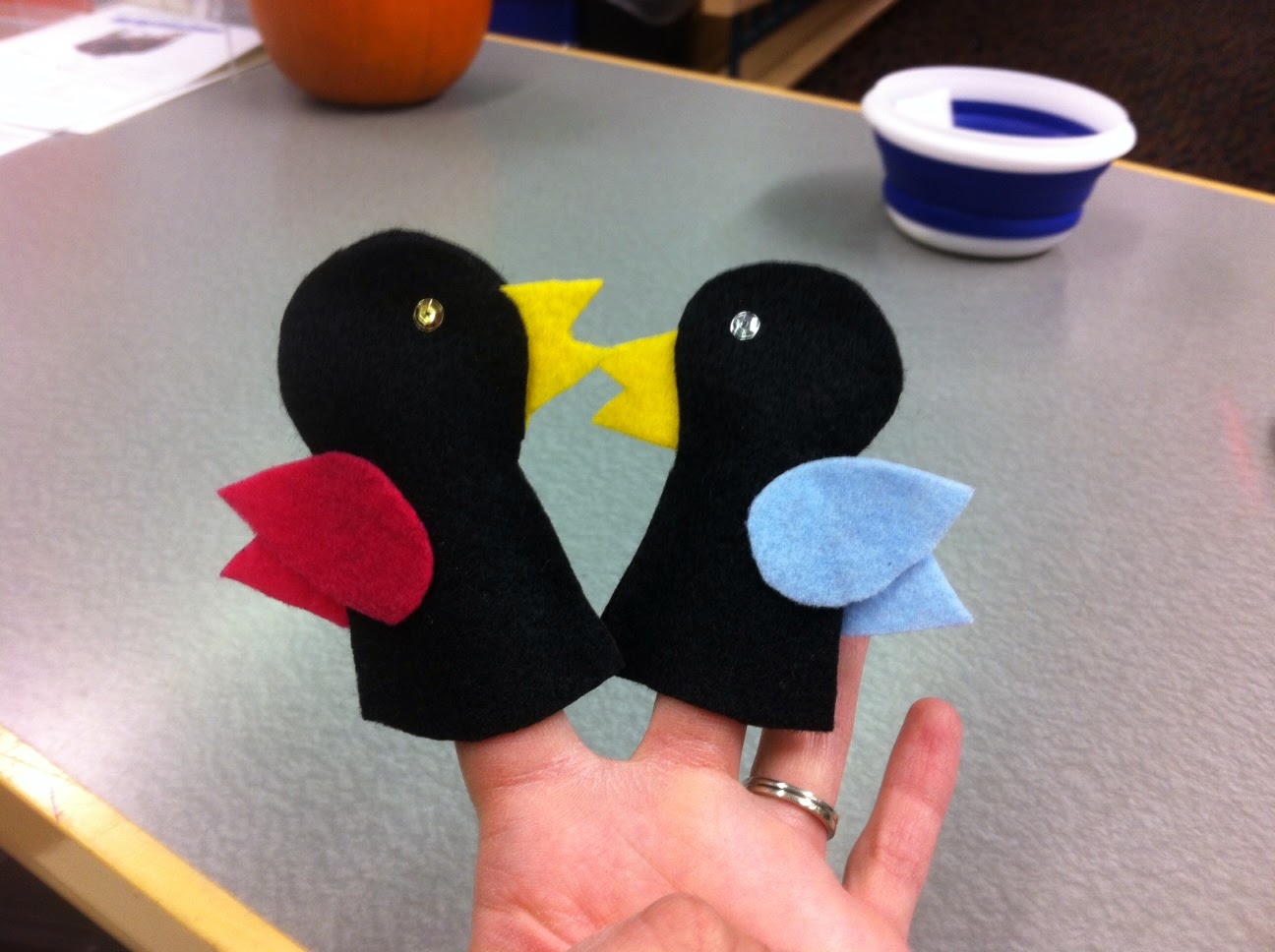 Library Village: Flannel Friday - Two Little Blackbirds