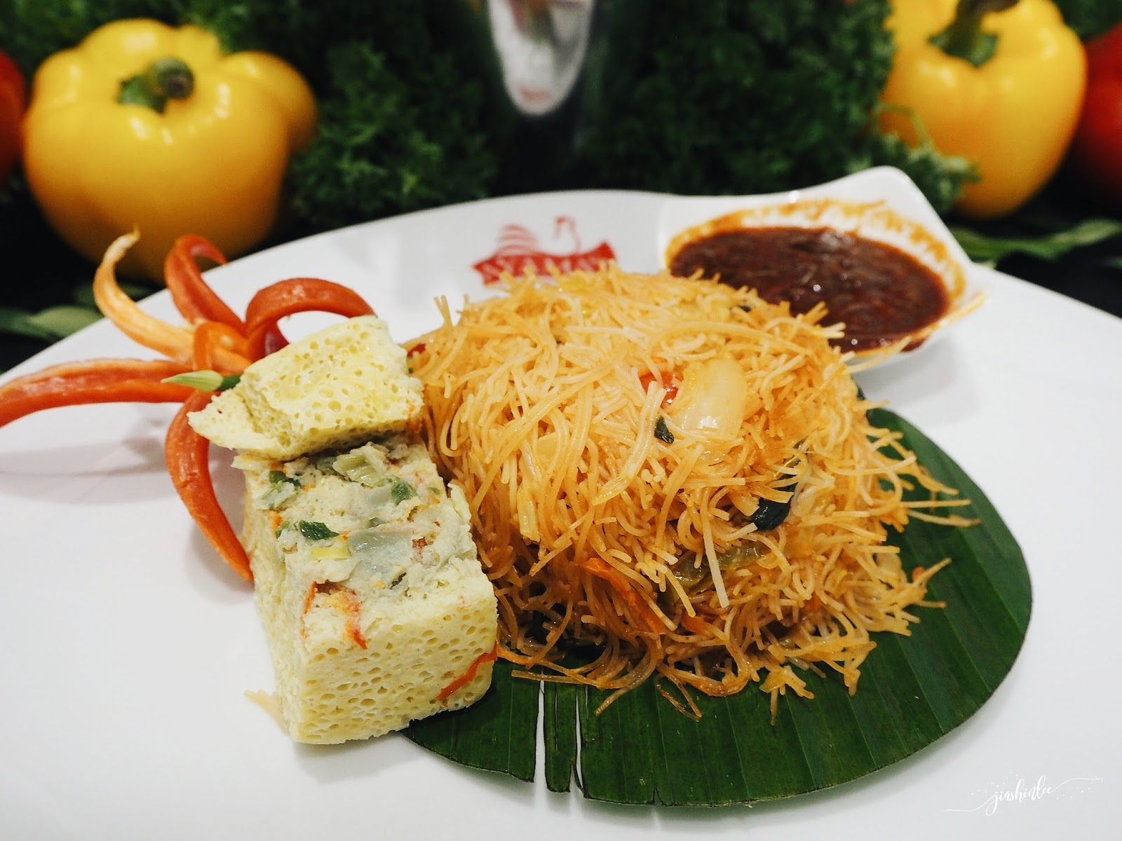 Kedai Ayamas launches 3 brand new ready-to-eat food range for people on ...