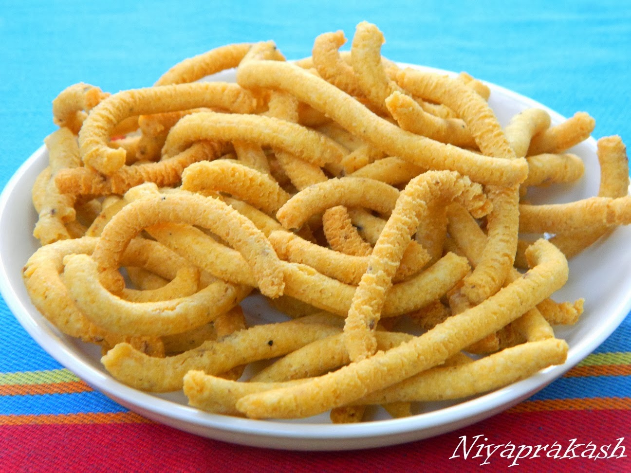 Niya's World: Bhavnagari Gathiya (2nd recipe)