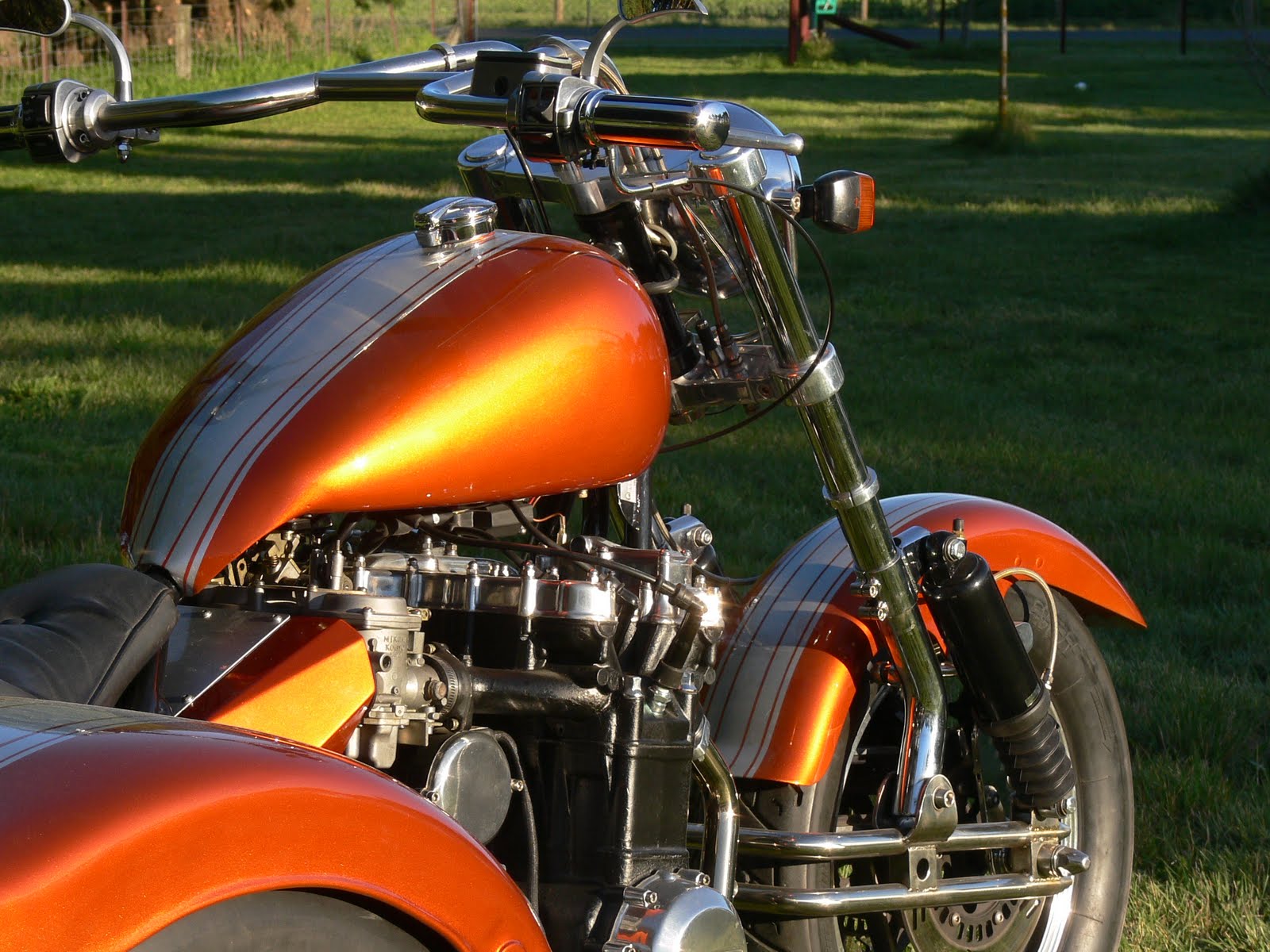 Custom and Chopper Motorcycles and Parts: Kawasaki Z1300 Trike