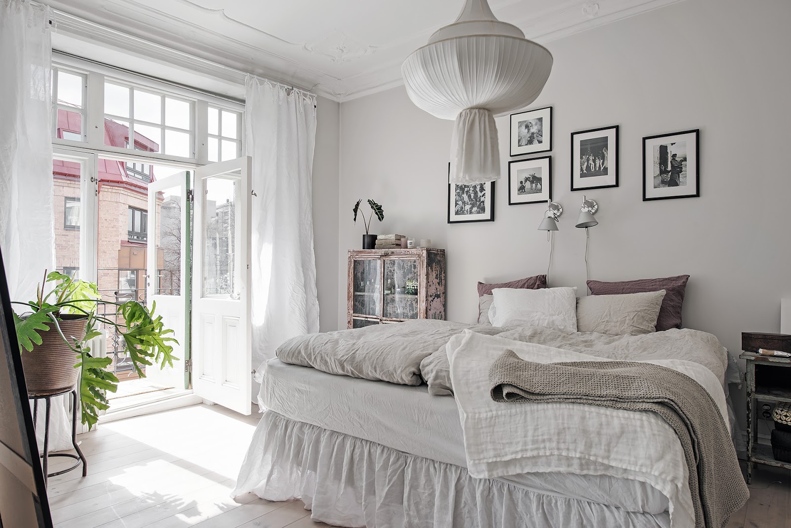 Bej, crem și accente pastelate de culoare într-un apartament de 106 m² ...