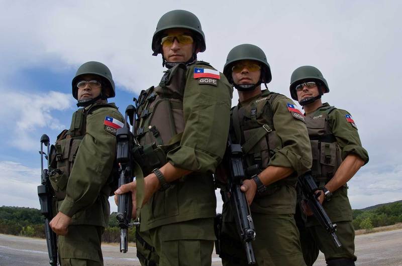 JUAN ARCAYA: Grupo de Operaciones Policiales Especiales (GOPE) de ...