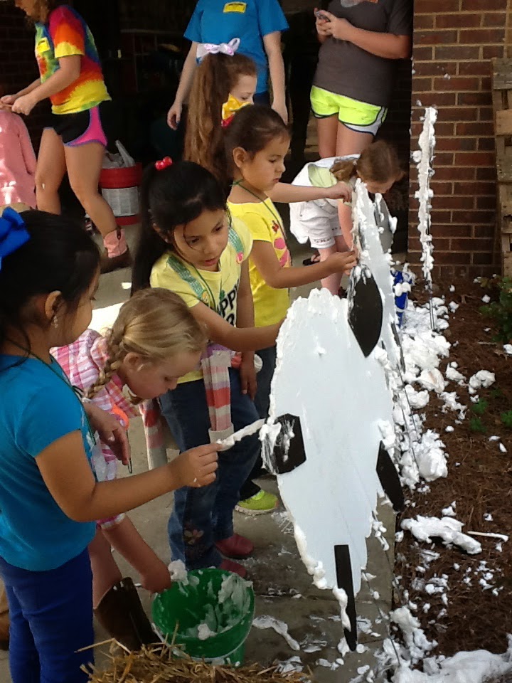 Mrs. Lee's Kindergarten: Farm Centers and Activities