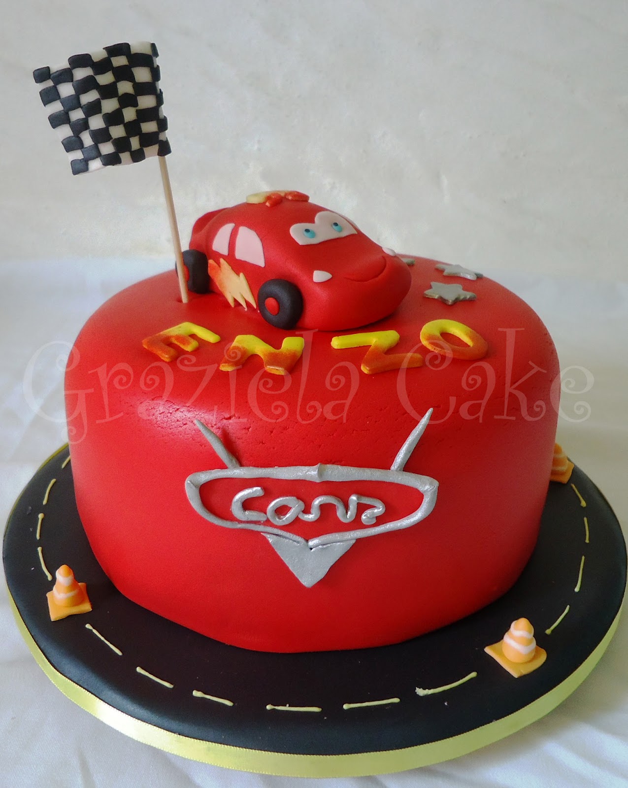 Graziela Cake: Bolo Cars