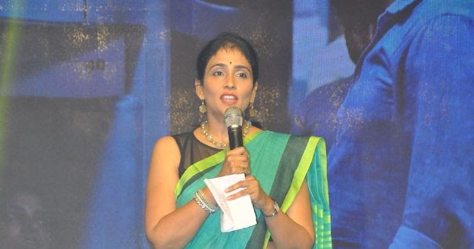Indian TV Anchor Gayatri Bhargavi In Green Saree - South Indian Actress ...