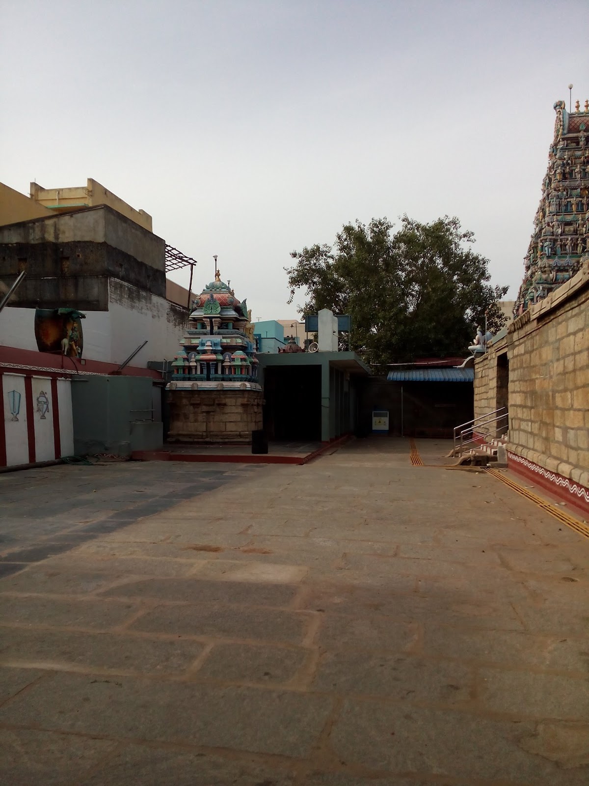 nrameshrao: Kasturi Ranganatha Temple -- Erode