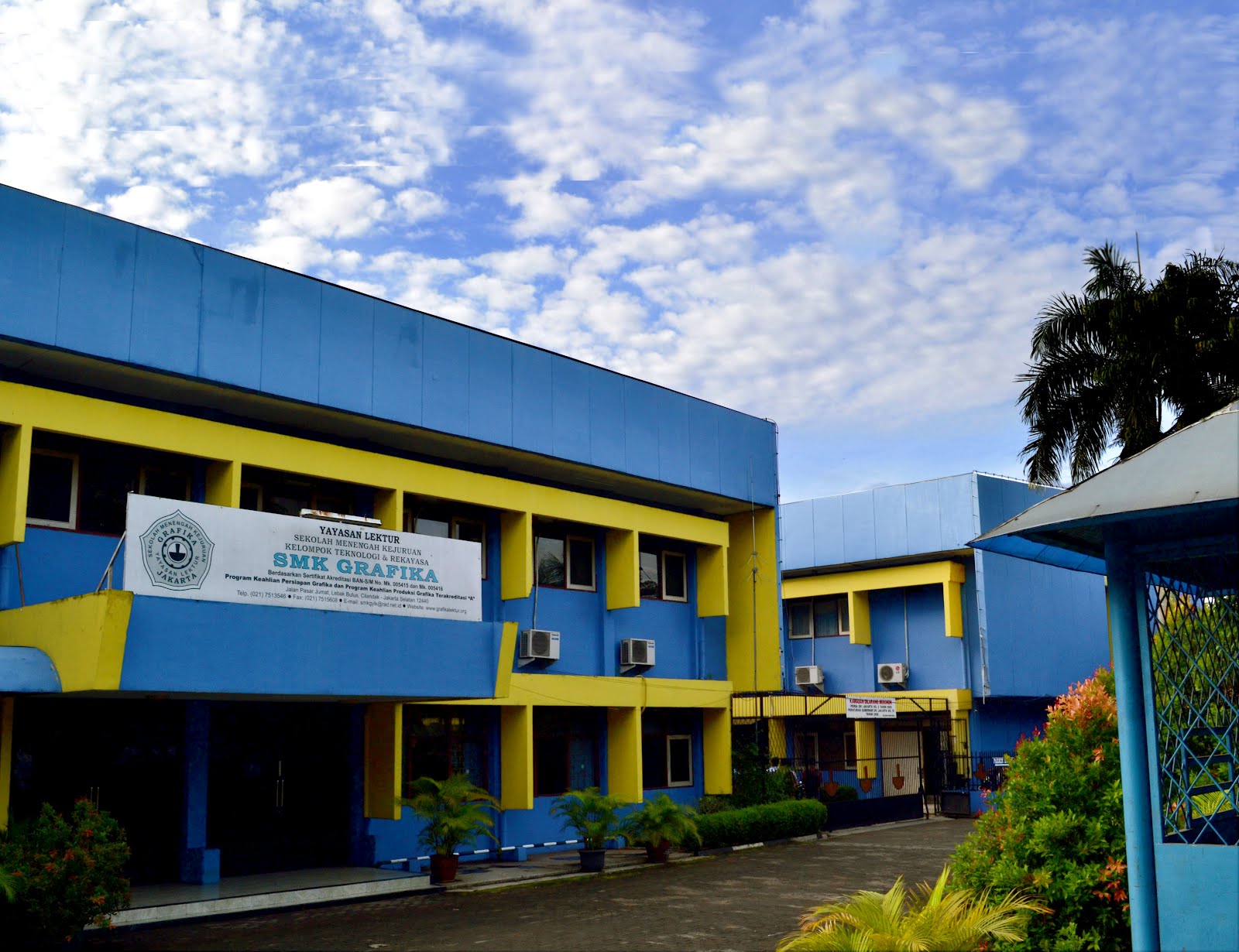 Smk Grafika Lebak Bulus - Materi Soal