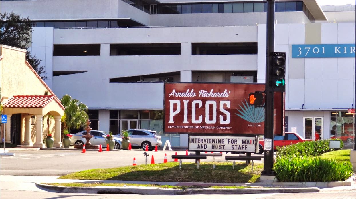Houston Streetwise: Arnaldo Richards' Picos on Kirby, with Tamale Wagon ...
