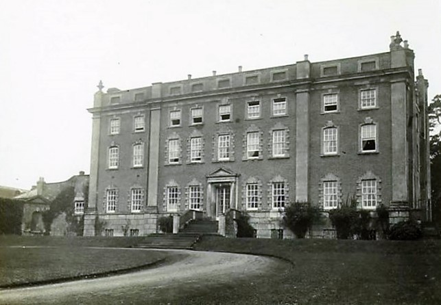 Landed families of Britain and Ireland: (249) Aubrey, later Aubrey ...