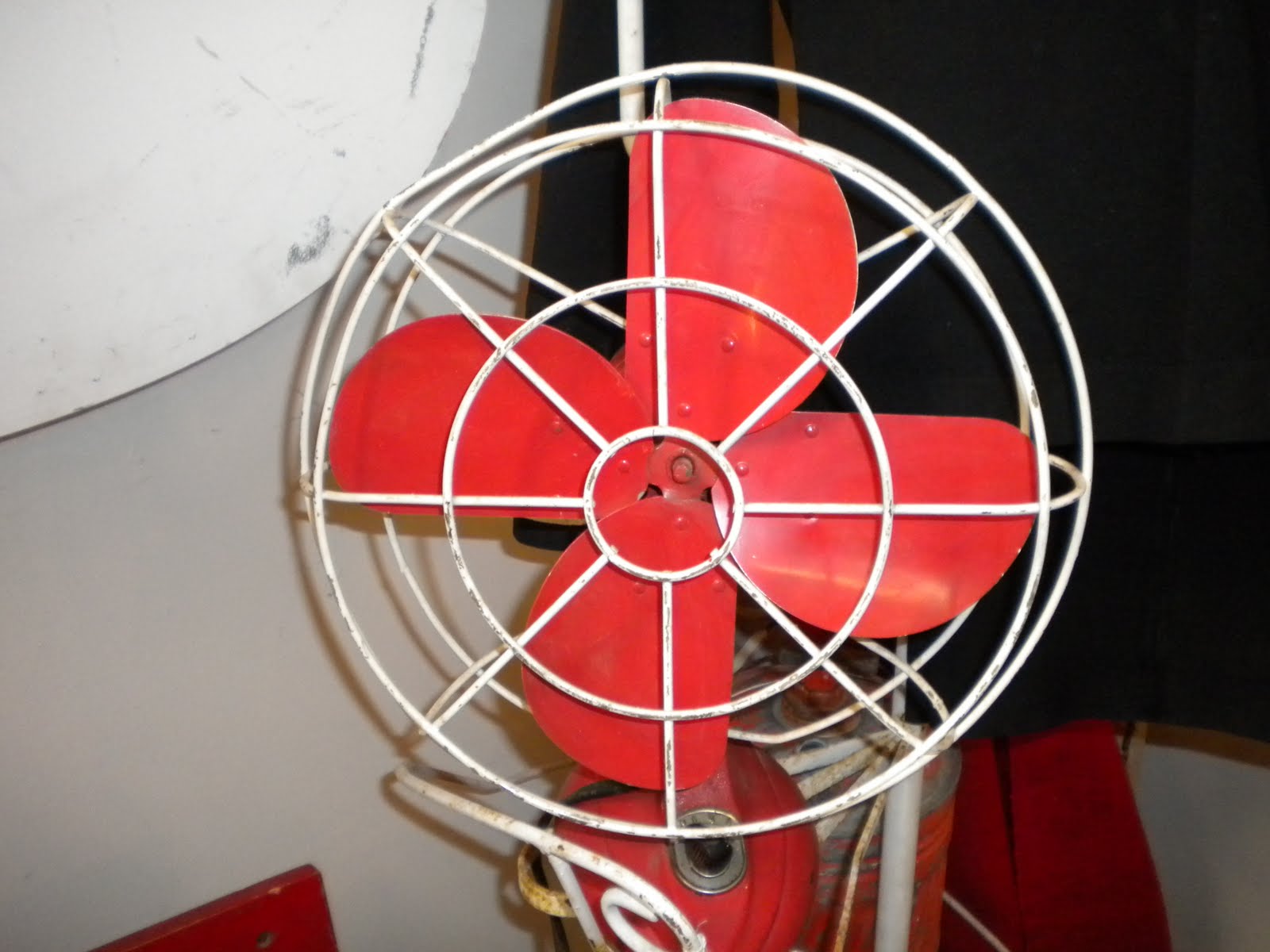 Thoughts from Meme's Corner: REDnesday