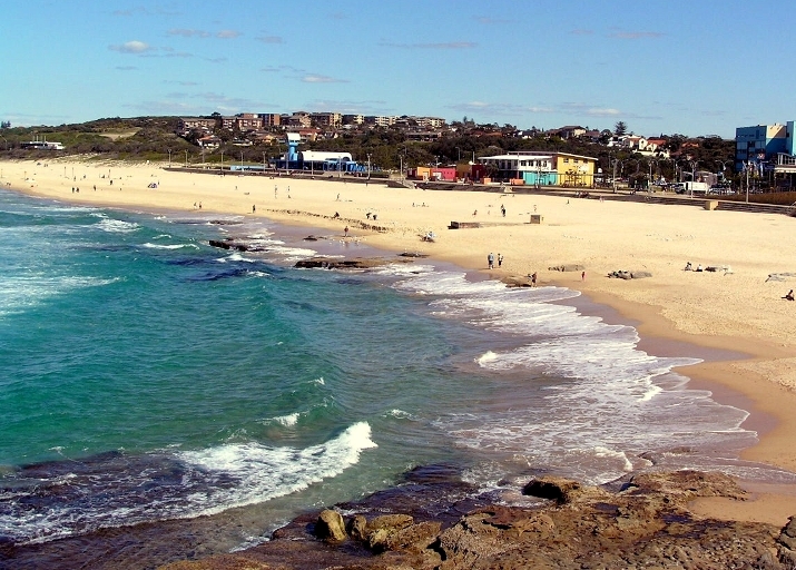 World's Most Beautiful Paradise Beaches: Maroubra Beach in Sydney,Australia