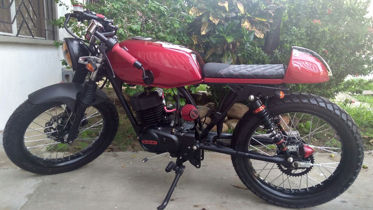 Suzuki AX 100 Cafe Racer en Barranquilla Colombia