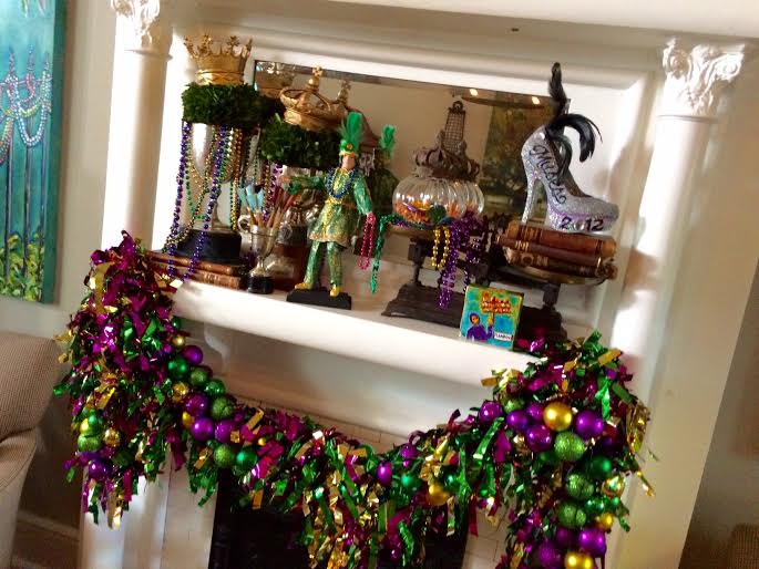 The Uptown Acorn: It's Carnival Time {The Parlor}