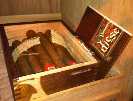 I Heart Cigars: My Humidor