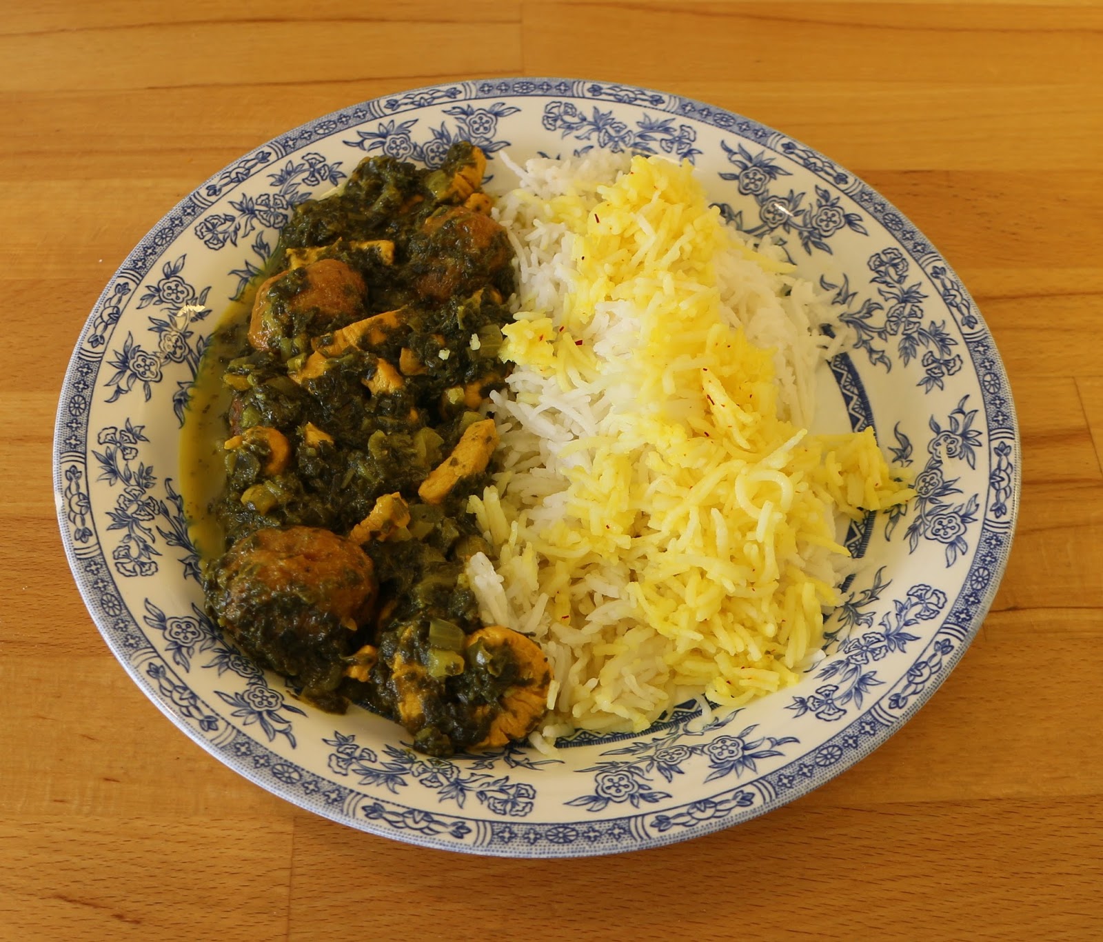 ABC i Persisk mat : Khoreshte Esfenaj ba Alu (Spenatgryta med plommon ...