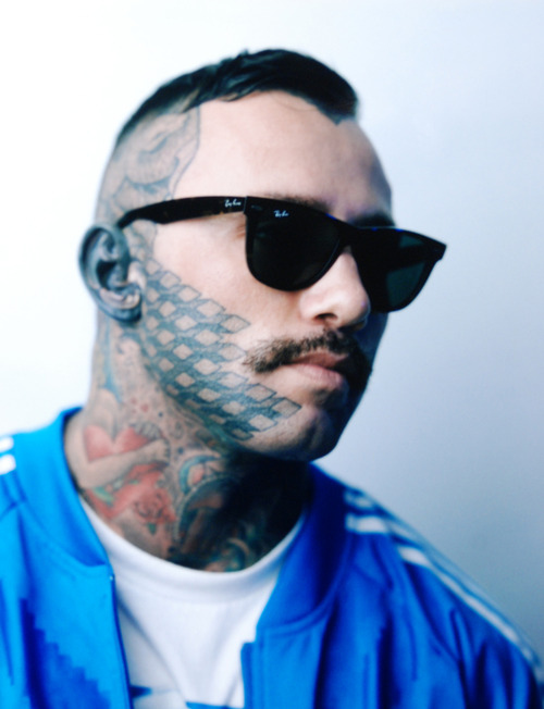 CRAZY TATTOOS FREE DOWNLOAD (CRAZIEST PEOPLE DOING CRAZIEST THINGS ...