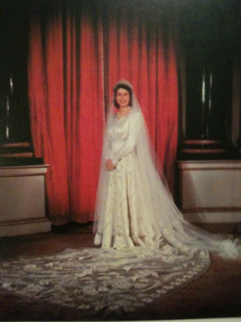 Stalking the Belle Époque: Obscure Book of the Day: Queen Elizabeth II