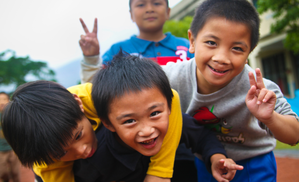 Christine Yeh's Taiwan Fulbright Blog: Atayal children in Nanao