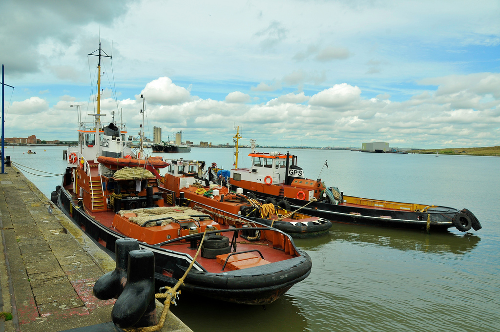 Arthur Pewty's maggot sandwich: Erith Riverside Gardens - saved?