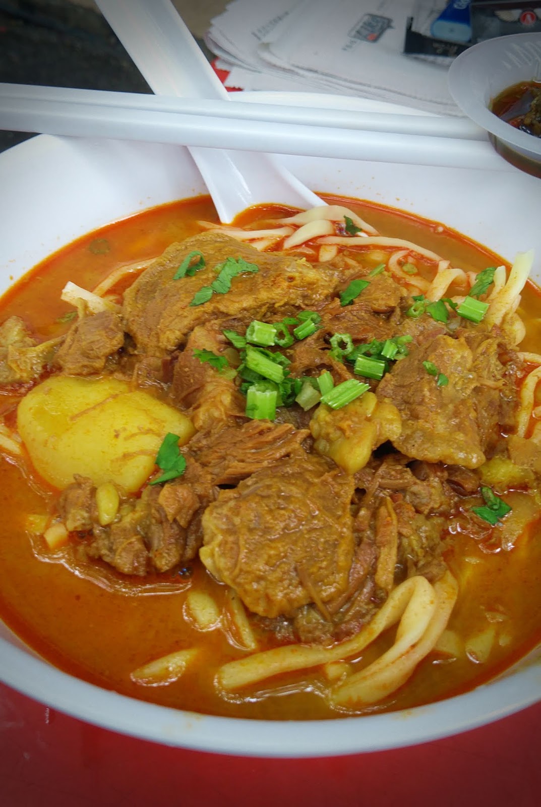 Venoth's Culinary Adventures: Mutton Curry Noodles in Restoran Leong ...