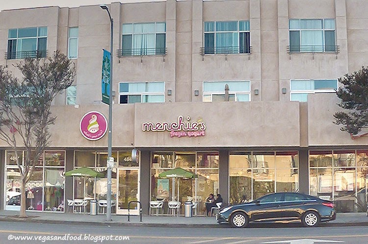 Menchie's new flavor made with Cinnabon - Vegas and Food