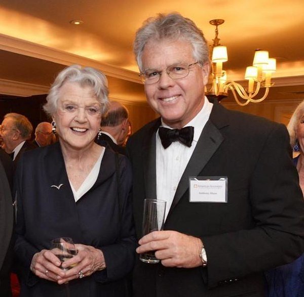 Caftan Woman: ADORING ANGELA LANSBURY BLOGATHON, Murder, She Wrote: The ...