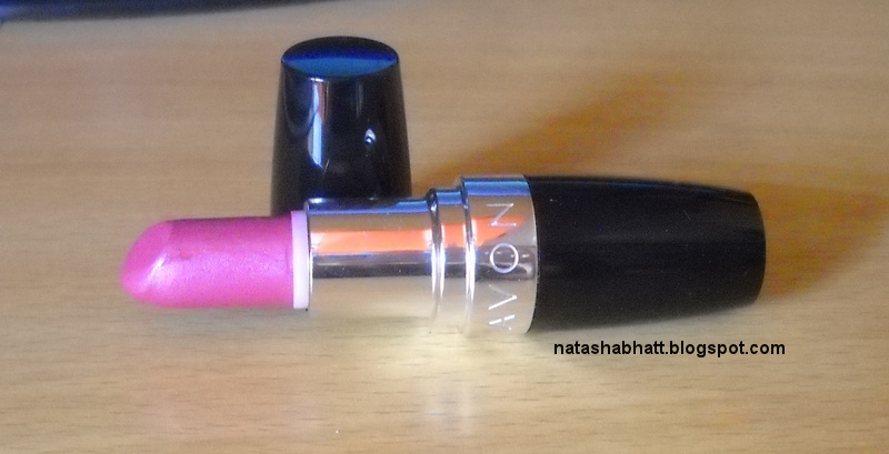 Avon Ultra Color rich lipstick in FROSTIEST MAUVE
