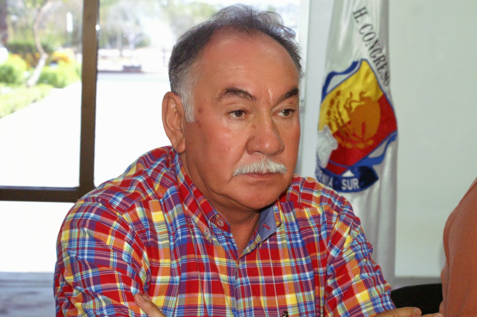 Temas y sucesos // Diálogos : 11/24/13