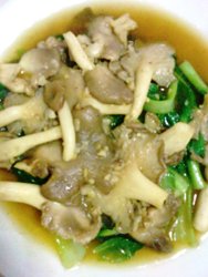 rainbowdiary: Recipe - Braised Oyster Mushroom And Xiao Bai Chye In ...