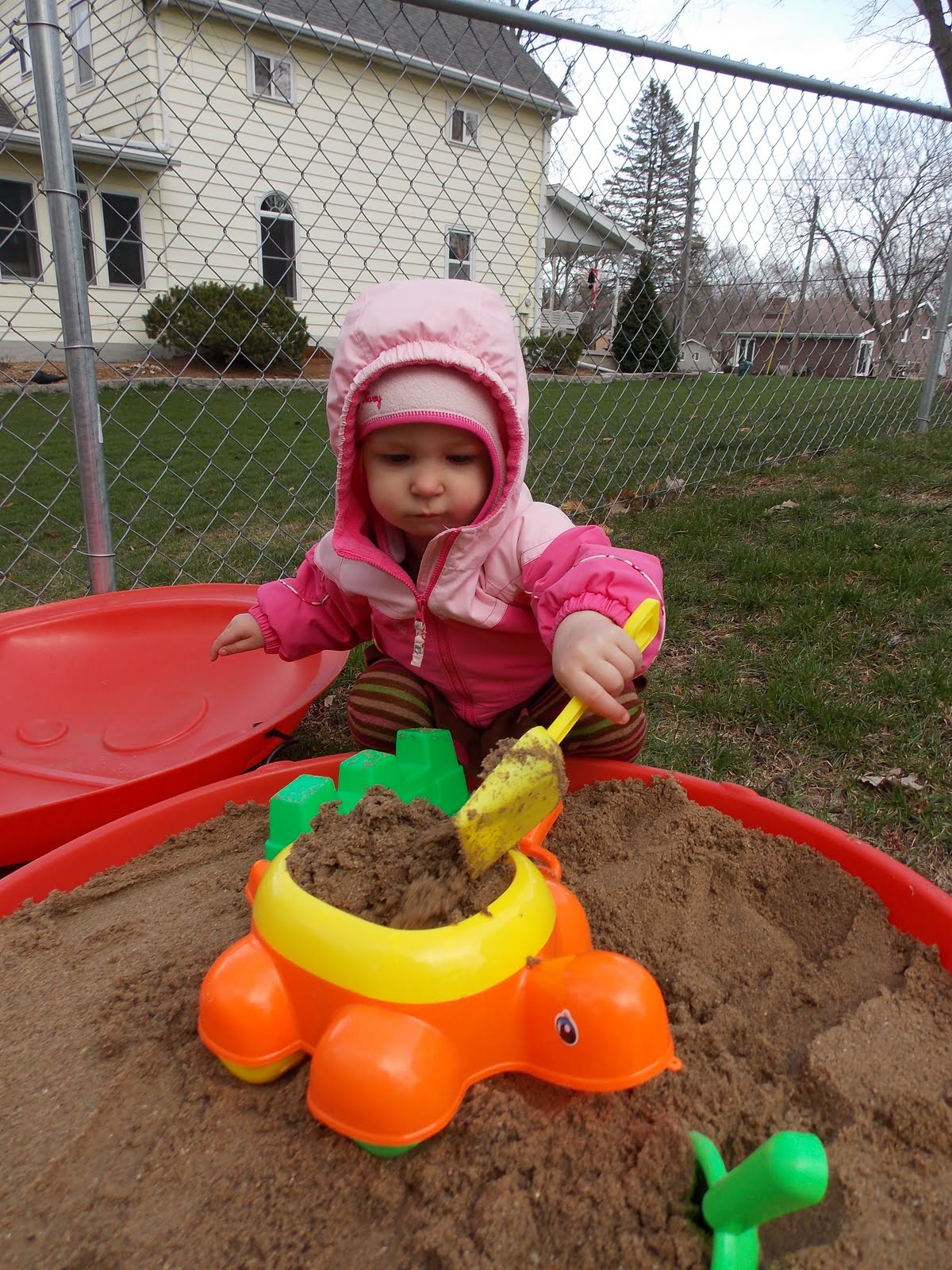 Life is full of treasures!: Sandbox Fun!