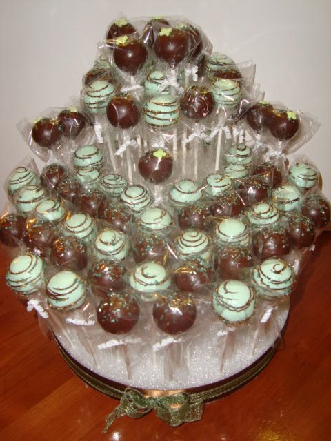 BLISS! Hawai`i Cake Pops & Truffles, LLC: Cake Pop Cake Arrangement ...