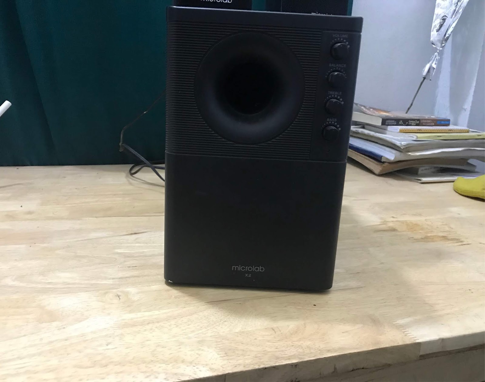 HN - em tìm vỏ case cũ size atx màu Trắng & bán loa microlab x2 2.1 zin ...