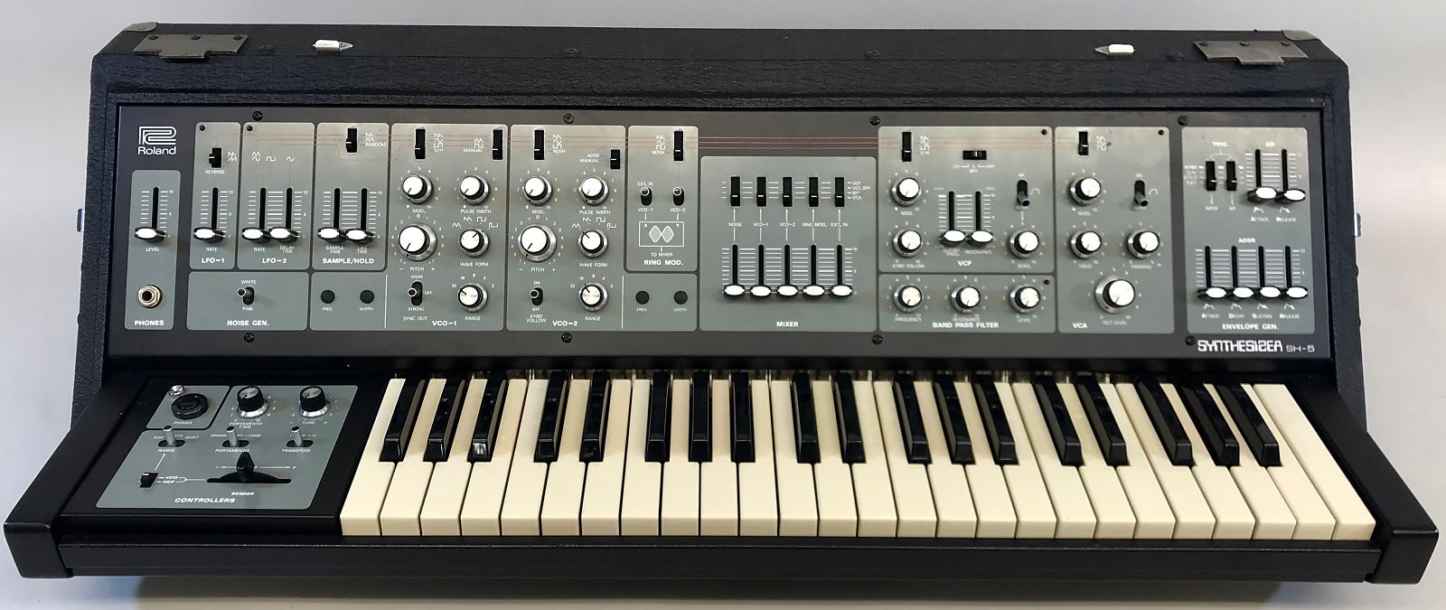 MATRIXSYNTH: ROLAND SH-5 Vintage Analog Synthesizer SN 641899