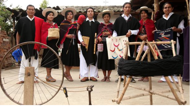 Salasakas dicen ‘Aquí estamos’, con un proyecto - Noticias USFQ