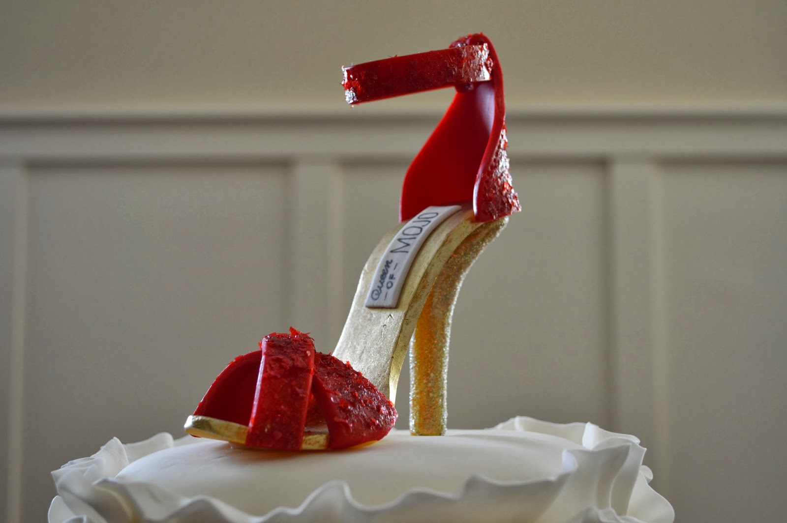 Cake Geniuses: Black, White and Red Shoe Cake