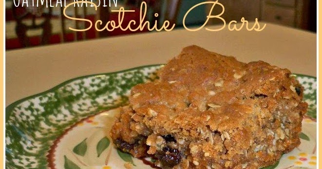 Easy as Pie: Oatmeal Raisin Scotchie Bars
